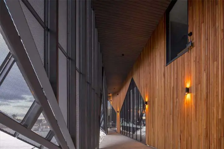 How to Choose the Best Timber for External Cladding - Platinum Home Pros